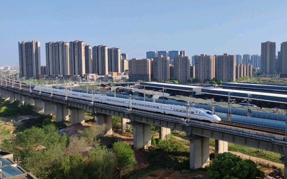 “疯带鱼”光临南昌,CRH2C昌福线通过合集