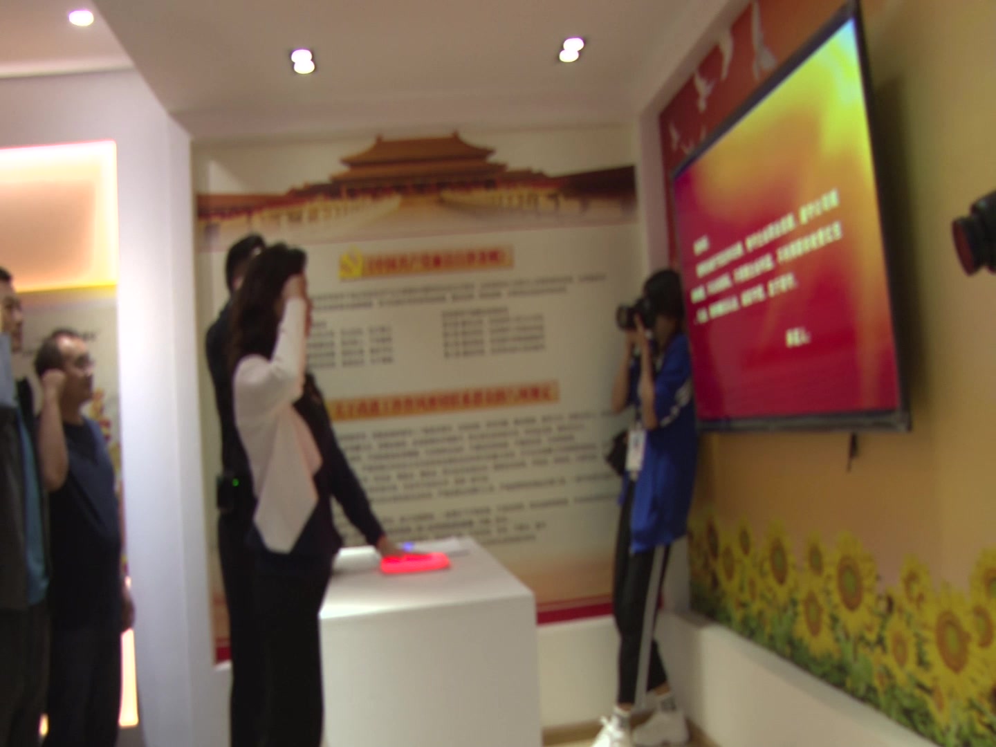 昆明工职院2018年党支部廉政活动学习纪录片