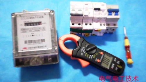 电费贵得令人崩溃,电表有玄机?教你2招自查!