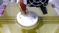 3D打印机打印齿轮过程