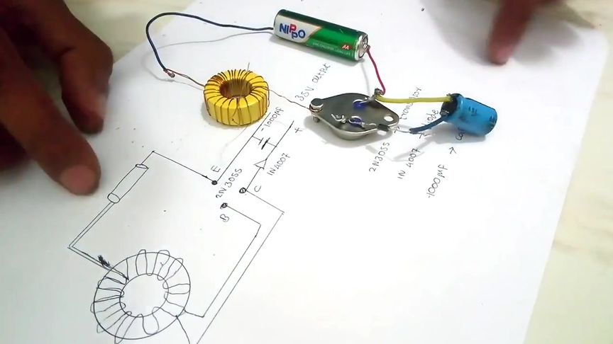 用2N3055晶体管实现15v至35v升压启动转换