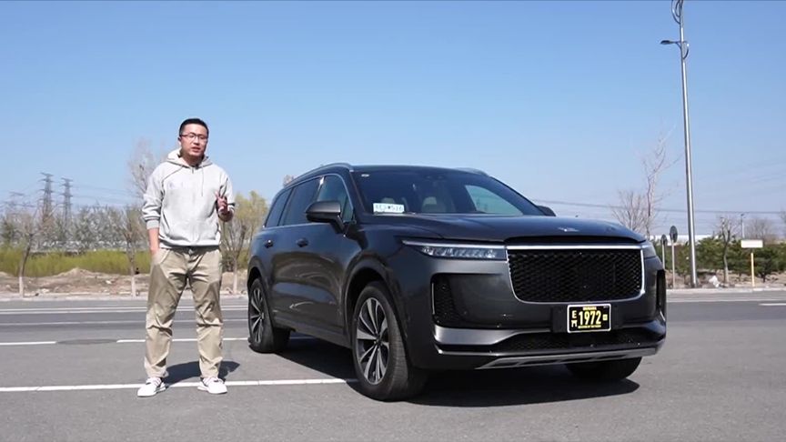 分秒试驾:满载极客精神的增程式混动大SUV,理想one用着够爽么?