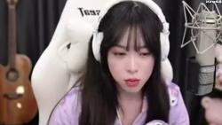 芜湖警花怒斩“叛徒”,队友祭天,法力无边~_休闲/小游戏热门视频