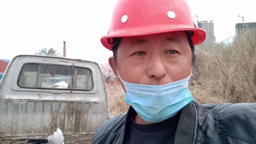 天气变化无常!刚才还好好的,现在就下雨了!