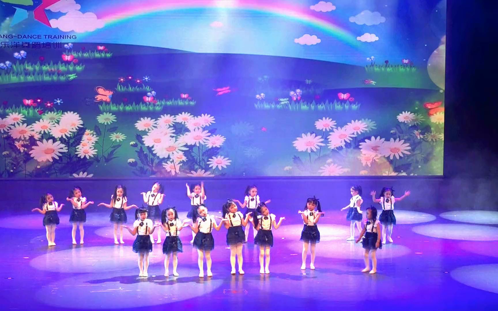 舞蹈《一年级》浙江省丽水乐洋舞蹈启蒙一班