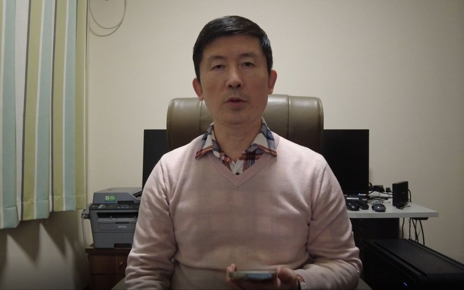 Phone手机连接电脑轻松传送照片和视频,非常实用