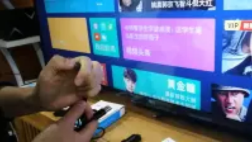 达而稳无线同屏器的安装视频