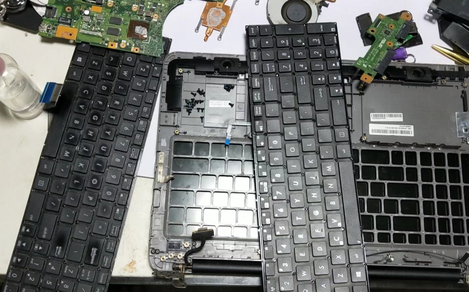 华硕笔记本电脑清灰除尘,更换键盘。其次还有电脑组装维修 系统安装 ...