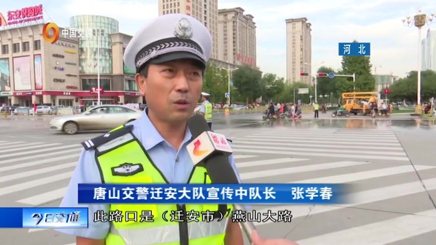 非机动车成弱势群体,为提升通行效率,专门设置等待区!