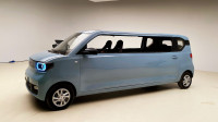 小可爱变身巨无霸 4米6的五菱宏光MINI EV你见过没?