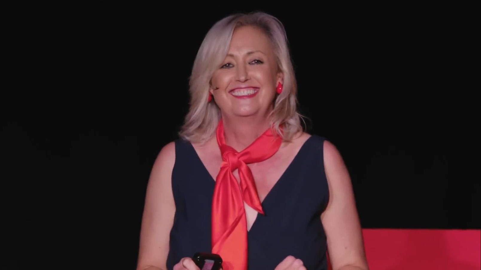 【TED演讲】为什么我们需要更多“忘年交”?[2025-05]