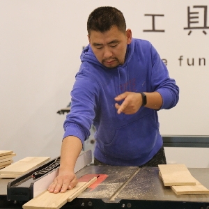 胡奇又菜又爱玩 