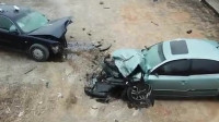 汽车:e克君威VS大众帕萨特真实路面碰撞测试!
