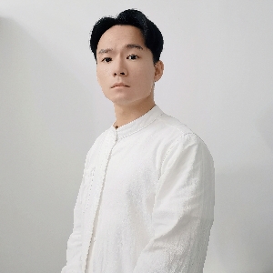 李子轩诶 