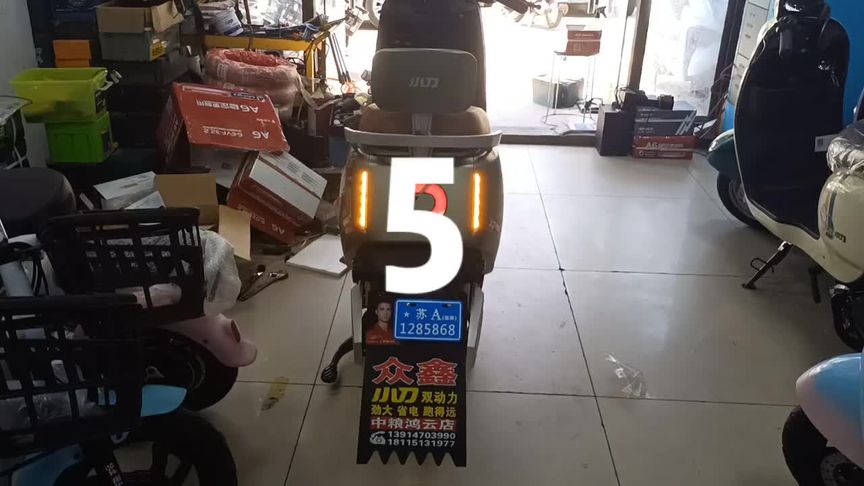 小刀双动力 领航版 百公里一块钱#这家店回头客超多 #小刀电动车