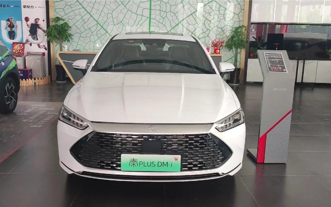 实测比亚迪秦plusdmi底盘高度