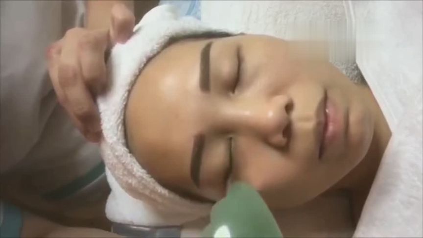 教你正确的眼部护理,淡化黑眼圈,细纹,改善眼周肌肤健康