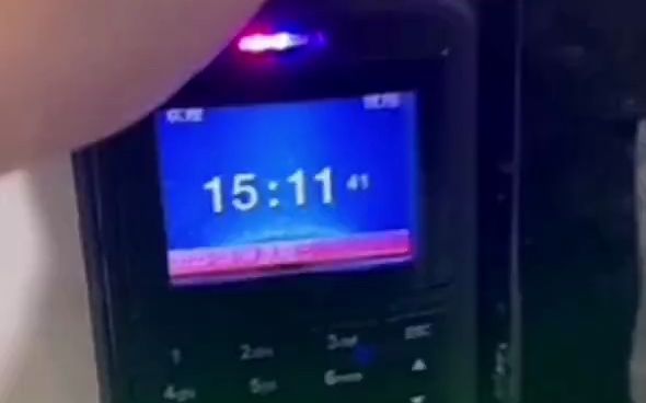 CARD指纹门禁机恢复出厂设置按钮在那?如何重置修改CARD门禁密码