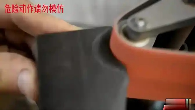 手艺大神用废弃卡车弹簧锻造CS GO丛林鲍伊猎刀,你觉得值多