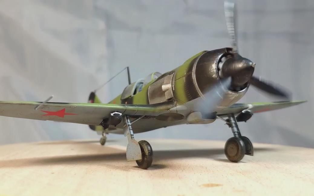【模型制作·中字】1/72苏联二战战斗机La-5(Clear Prop)开箱评测