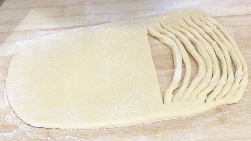 面条不要手擀了,试试这种新做法,简单又好吃,做1次就成功了