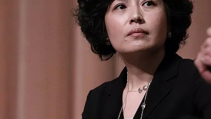 马云"智斗"央视主持人董倩,现场妙语连篇,马云这张嘴真绝了!