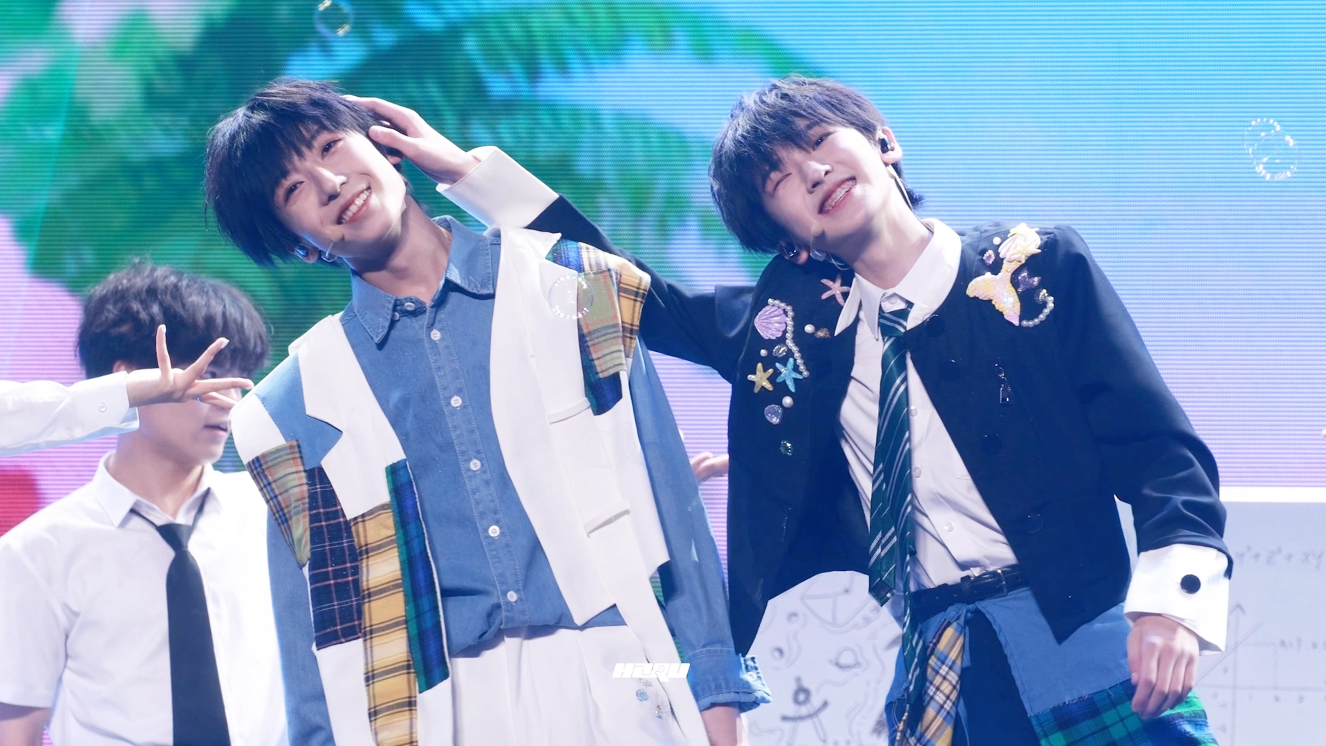 左奇函 X 杨博文《只对你有感觉》 focus