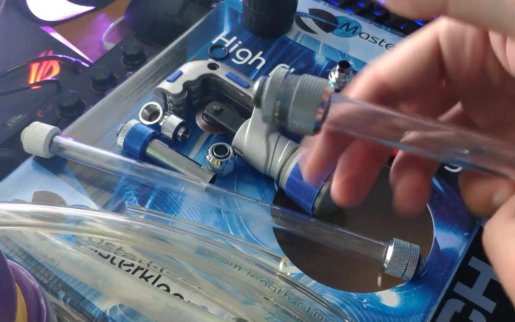 【爱玩水冷的分达】几分钟 软硬管与分体快拧简易安装