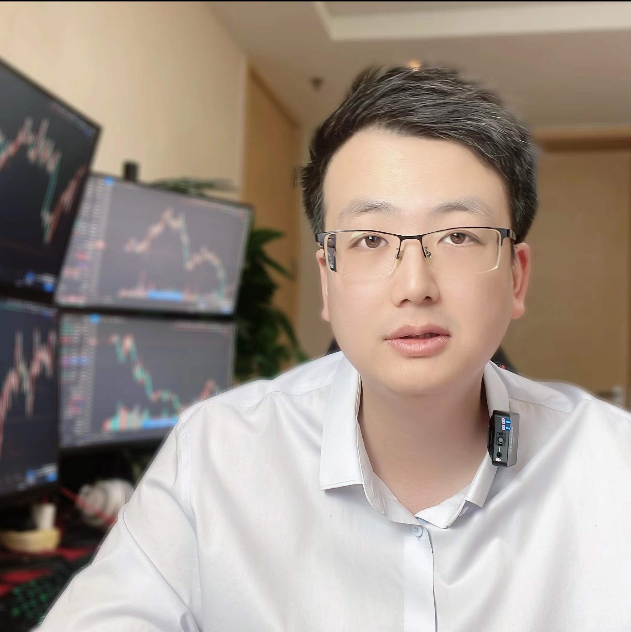 安格斯的交易世界 