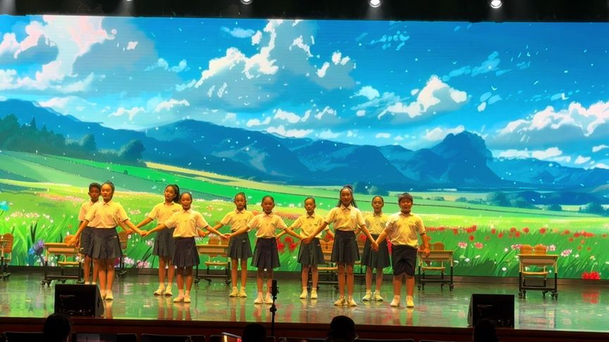 #家校共育 家校携手,共筑未来。在孩子的成长路上