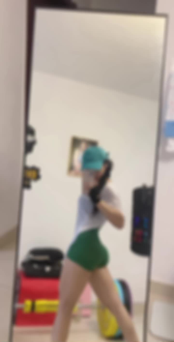 我不入你的局,不期待你的认可,不需要你的夸奖,也不害怕你的否定!你的...