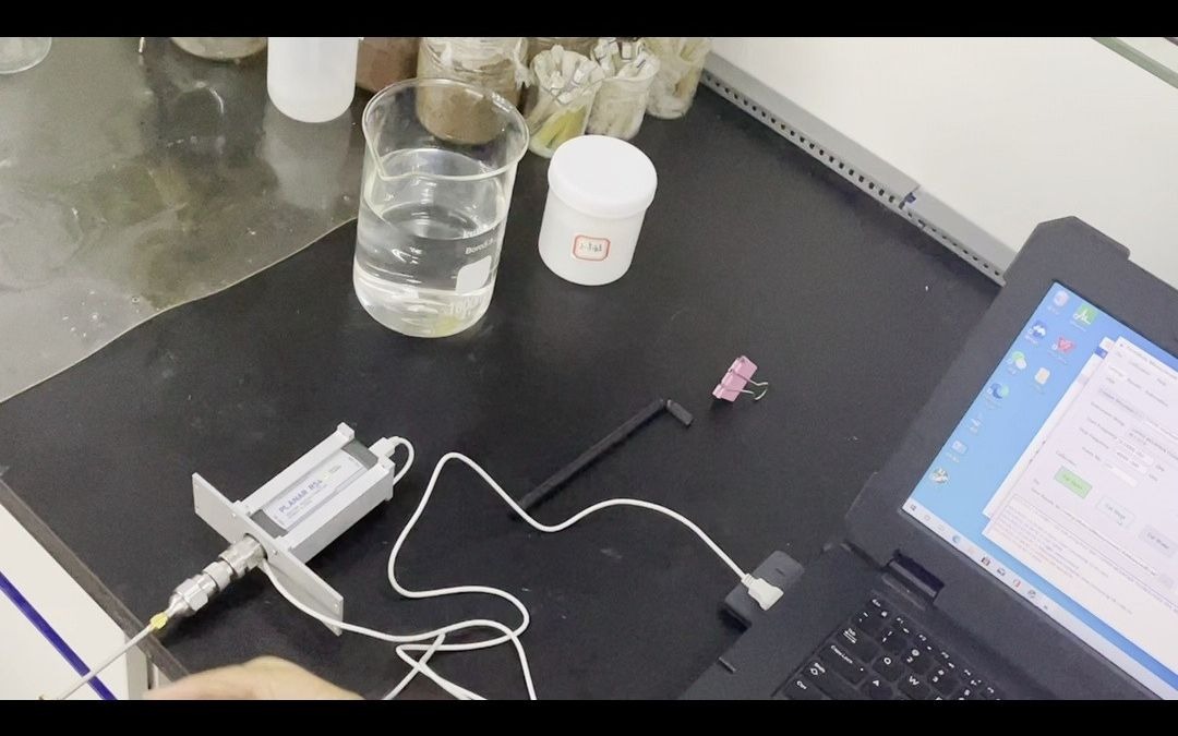 小型矢量网络分析仪