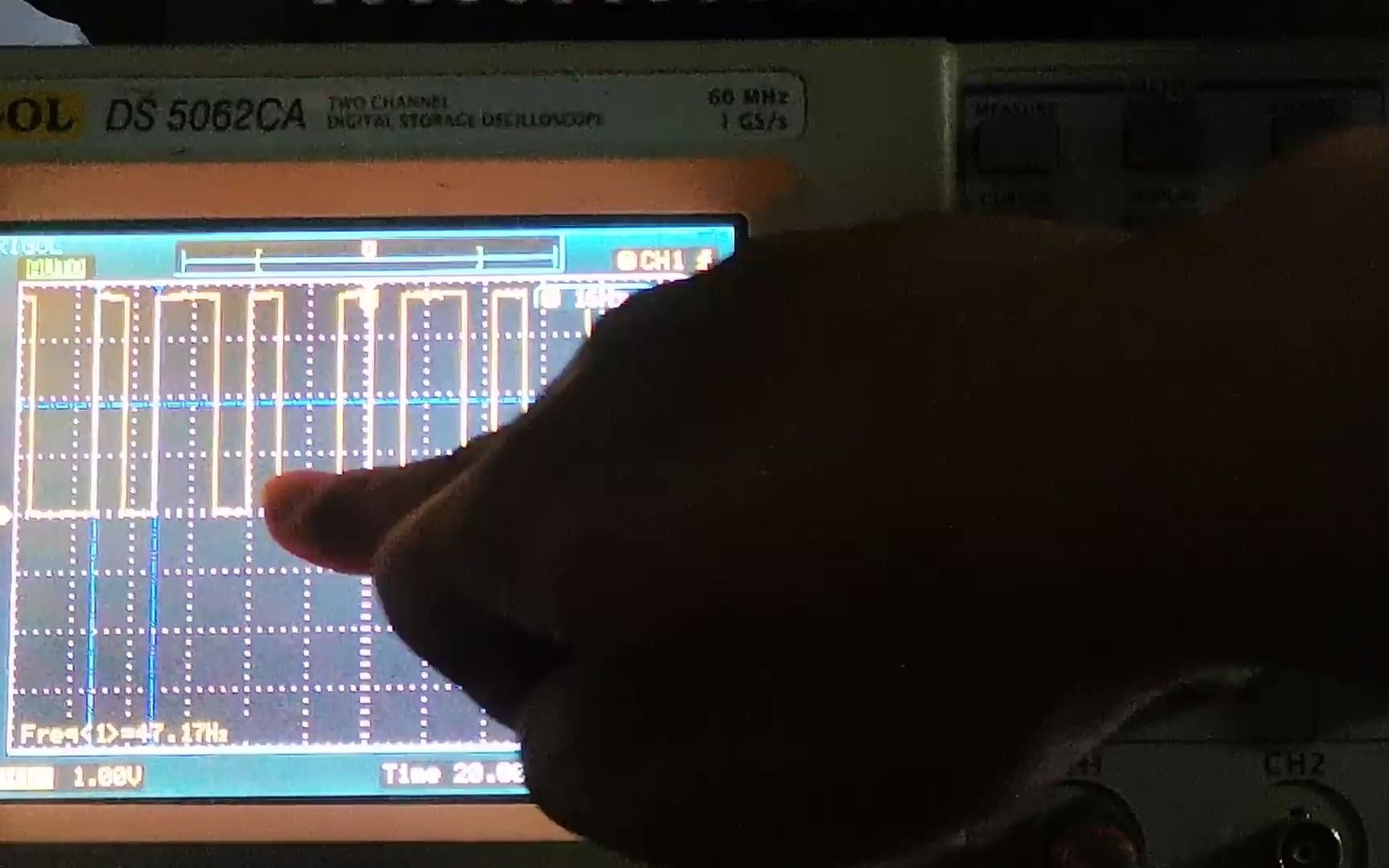 低频脉冲治疗 51单片机 或 STM32单片机 嵌入式开发 (适合于计算机、...