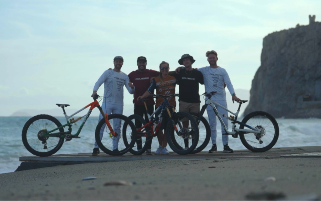 Polygon进口软尾山地车,你的努力感动沧海大地!