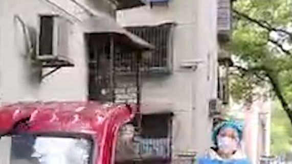 防疫志愿队的一天!湖南建工集团青年队员封控区开展志愿服务