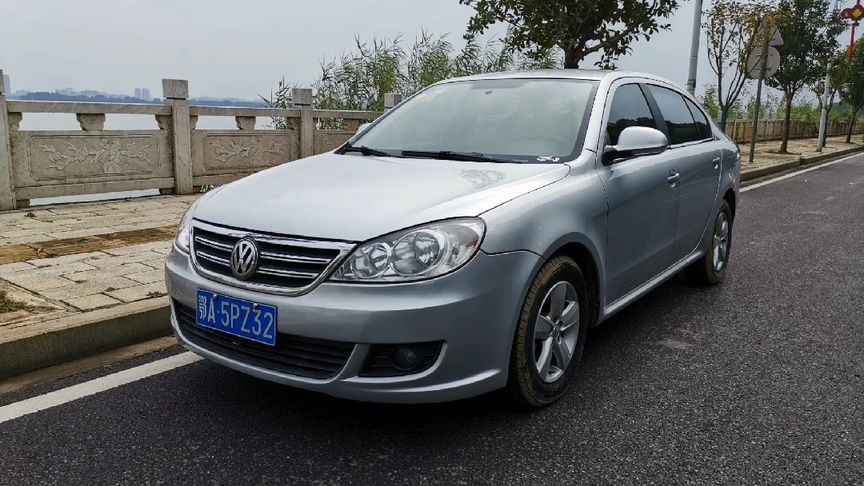大众朗逸手动挡车型,也有不少驾驶乐趣。