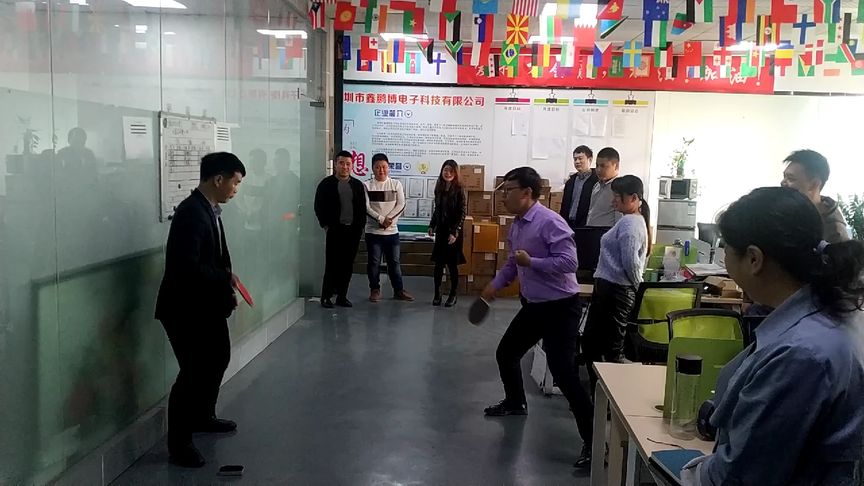 办公室早会小游戏,看起来简单,玩起来还是很考验配合度的