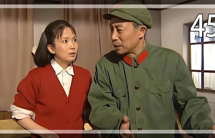 女法官审理案件结束后,竟当场遭到犯人报复