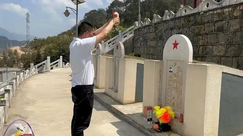 每个英雄背后都有一个感人的故事,您们谁知道宋强烈士的事迹呢