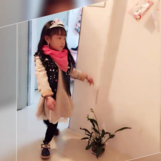 烦恼的草莓味 
