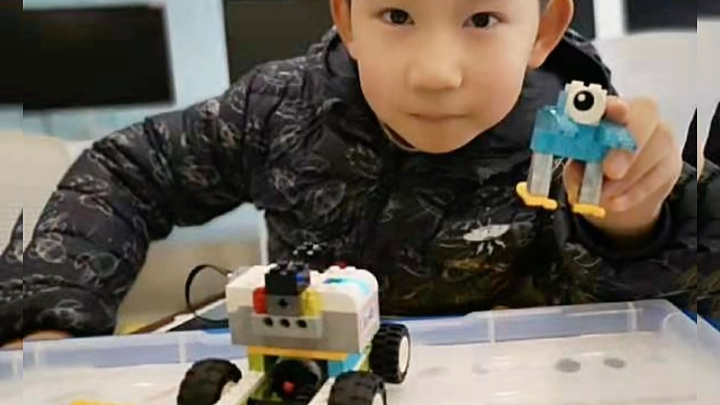 ...ߓ� 多重组合垂直传动,ߔ� 冠状齿轮ߒ� ,直齿轮ߓ� ,皮带传动ߔ...