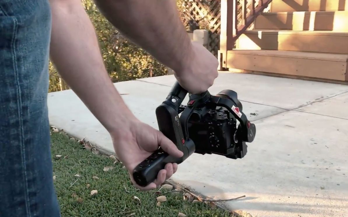 【技巧】智云WEEBILL稳定器的提壶模式,这样使用效果更出众!