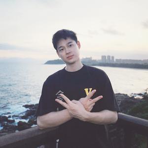 大禹学长长长 