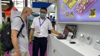 四信亮相自助售货行业盛会,智慧终端设备引围观