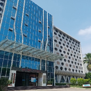 gz中专学校 