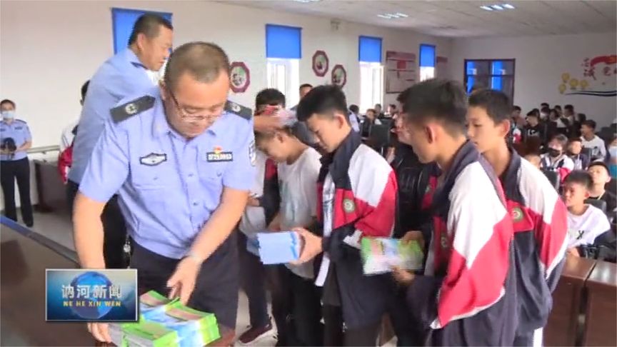 齐齐哈尔关注:讷河市司法局开展法治宣传进校园活动