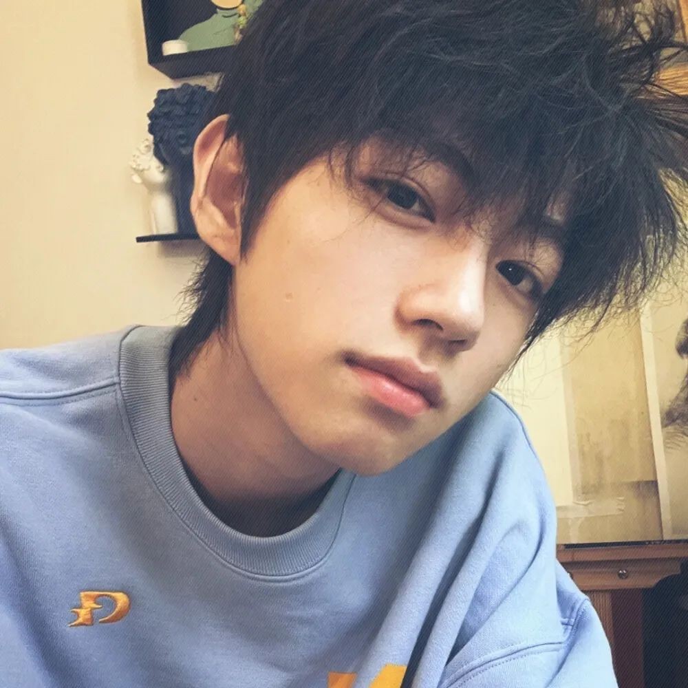 做个可爱的怀抱杀aa 