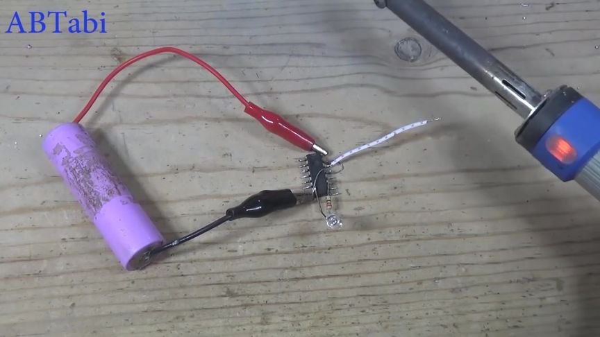 有趣的IC系列,用CD4017制作一个交流通断检测器