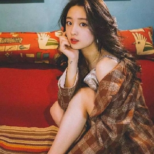 小小jue珏 