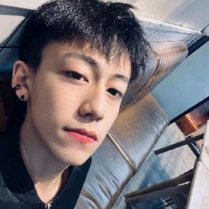 课程十溦qqct68 